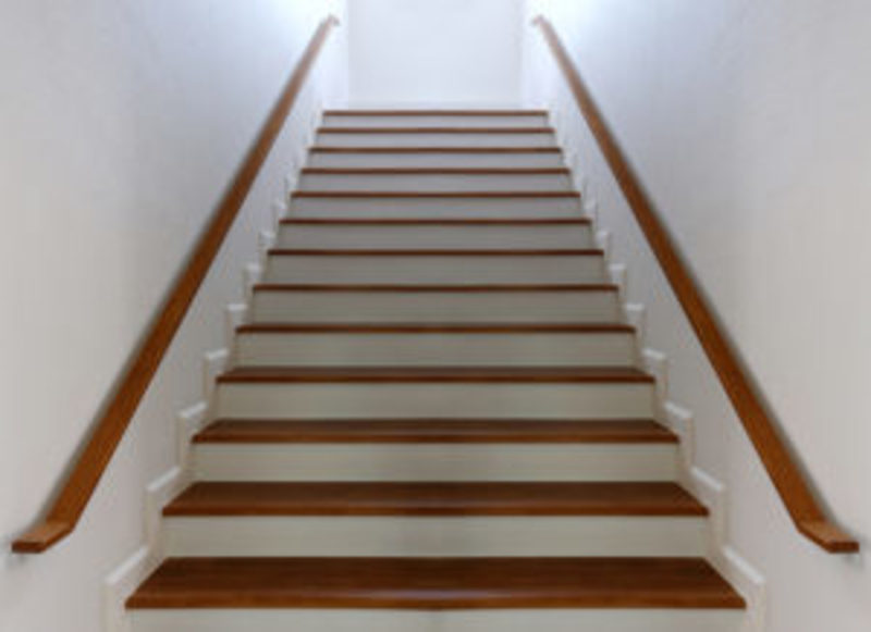 ¿Cuál es la diferencia entre "stairs" y "ladder" ? "stairs" vs "ladder ...