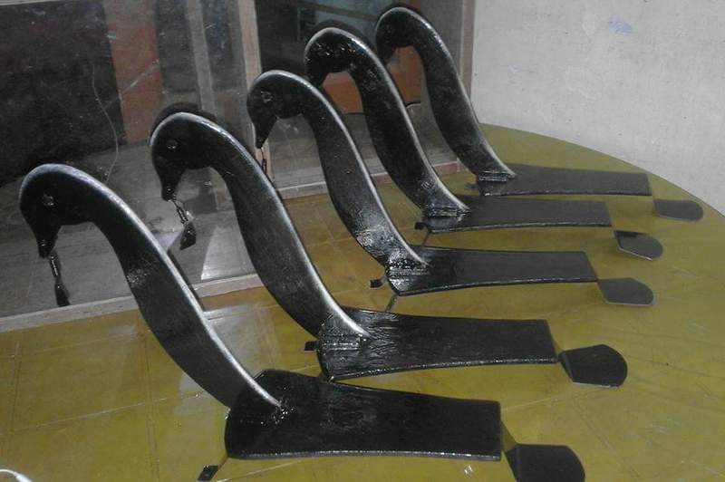 What is the meaning of "चुल्याँसी"? - Question about Nepali | HiNative