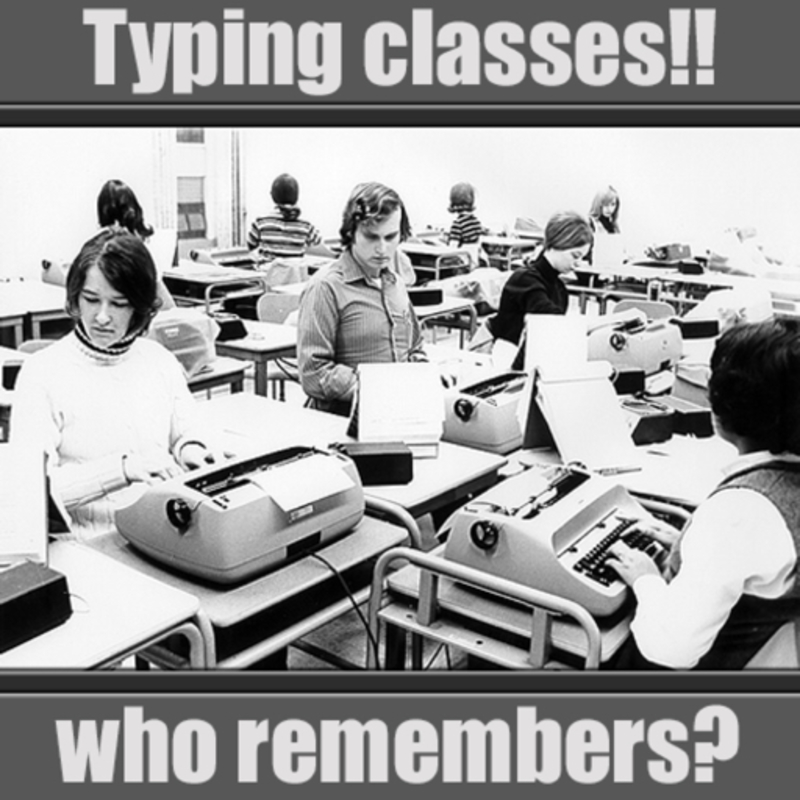 "typing class " có nghĩa là gì? - Câu hỏi về Tiếng Anh (Mỹ) | HiNative