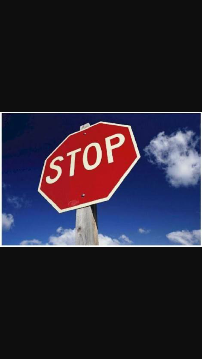 ¿Cuál es la diferencia entre "parar" y "pararse" y "detenerse" ? "parar ...