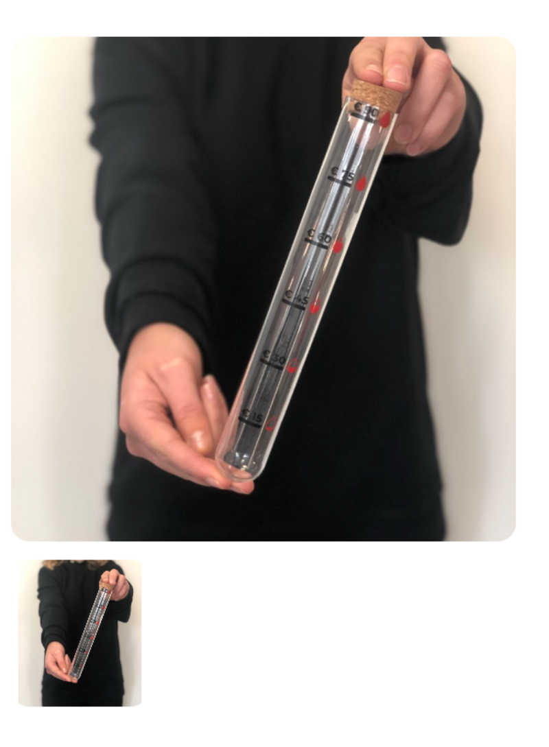 How do you say "Saving tube " in French (France)? | HiNative