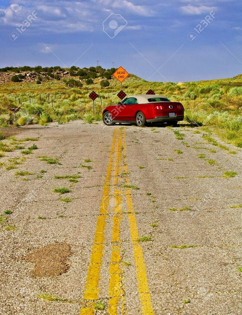 🆚What is the difference between "dead end " and "deadlock " ? "dead end ...