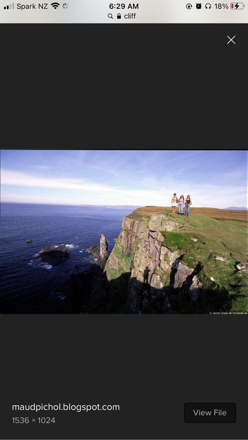 🆚What is the difference between "cliff" and "precipice" ? "cliff" vs ...