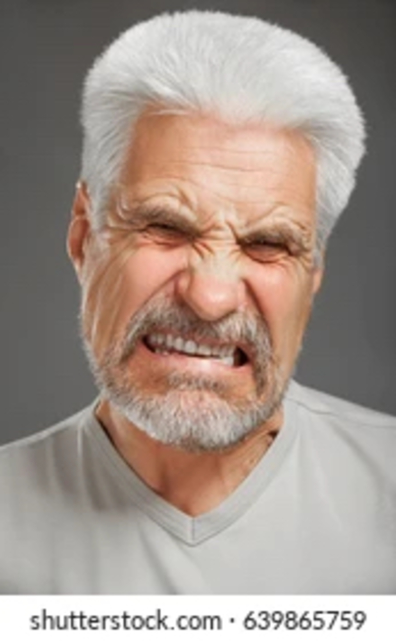 What is the meaning of "Strange grimace "? - Question about English (UK ...